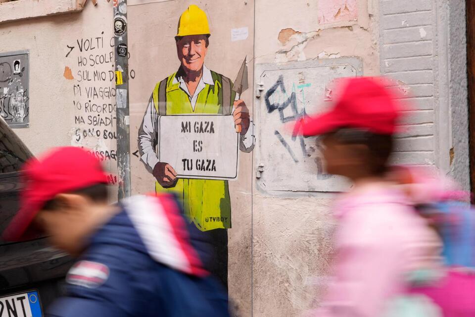 As many as 25 nations have signed onto Trump's "Board of Peace ...