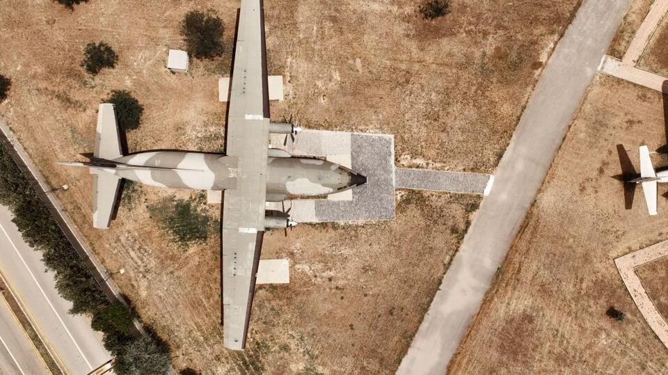 Terrifying Footage Shows Military Plane Crash That Killed 20 - NewsBreak