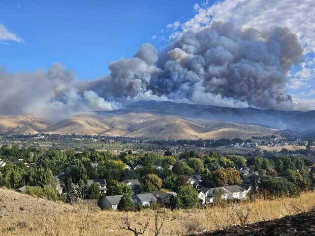 9,000+ acre Valley Fire spreading along Hwy 21 in Boise foothills ...