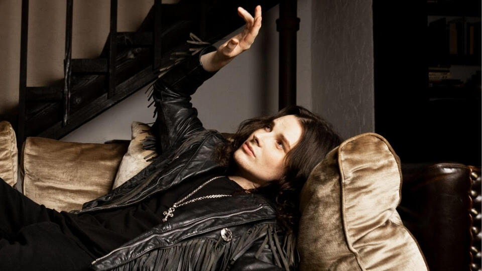 Singer-Songwriter Ryan Perdz Releases New Single ‘Heavy Eyes’ Amid Rock ...