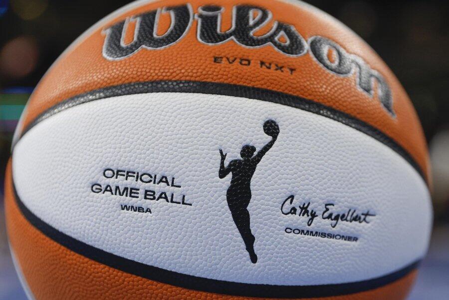 WNBA, players' union agree to 40-day bargaining pact extension - NewsBreak