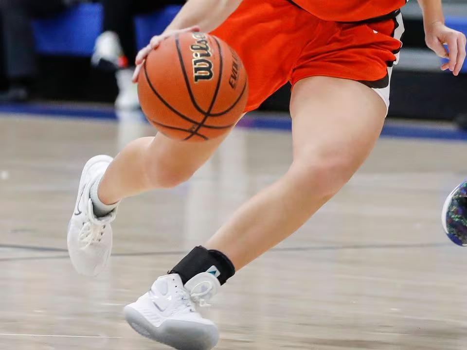 Brooke Gallo lifts Roselle Park by Woodbridge Magnet - girls basketball ...