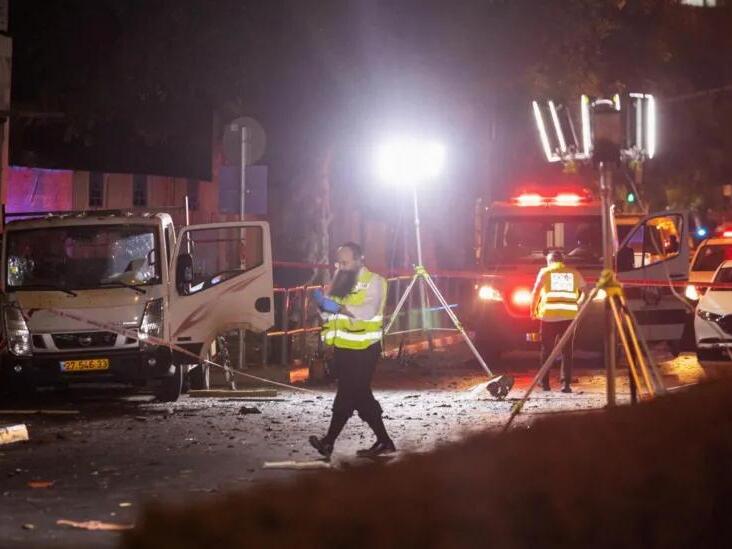 Hamas claims Tel Aviv bomb explosion as suicide attack