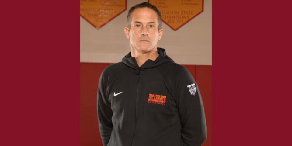 St. Louis Incarnate Word High School head coach suffers medical ...