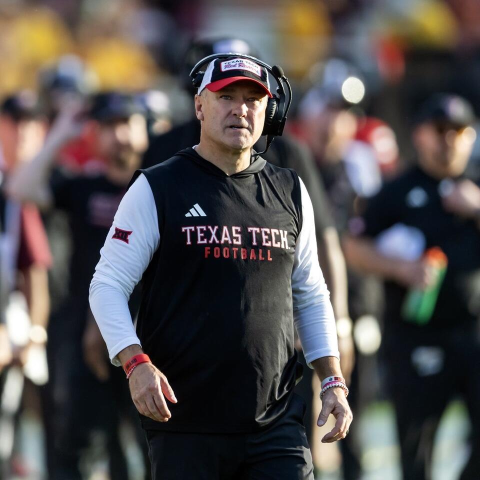 Joey McGuire Thinks Notre Dame Should Join A Conference - NewsBreak
