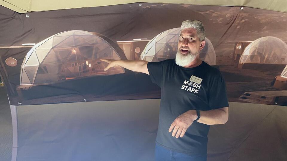 New Mission: Astronaut MOSH exhibit gives taste of life in space ...