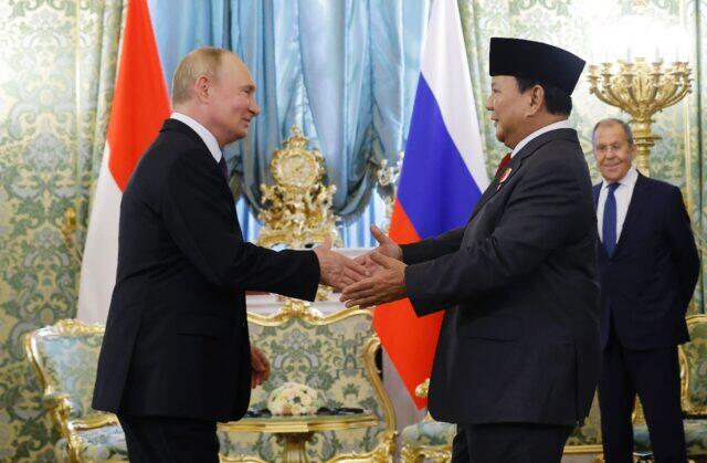 Skipping G7 for Putin, Indonesia leader sparks Russia tilt concerns ...