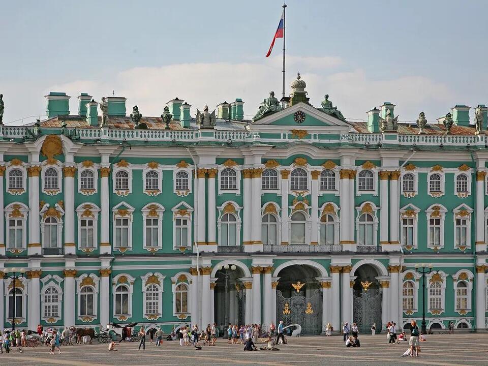 The Breathtaking Hermitage Museum, Filled With Treasures Like the ...
