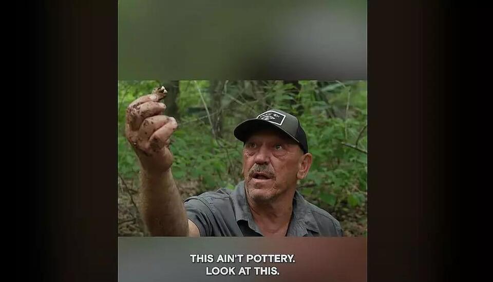 Swamp People Star Troy Landry Finds Human Remains in Louisiana Swamp ...