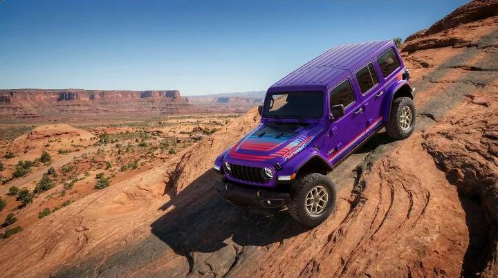 Jeep Reveals Retro Wrangler and Gladiator Rewind Special Editions ...