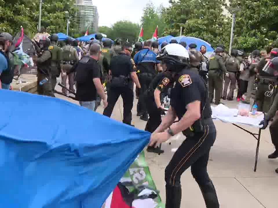 UT Dallas protests: Pro-Palestinian encampment dismantled by law ...
