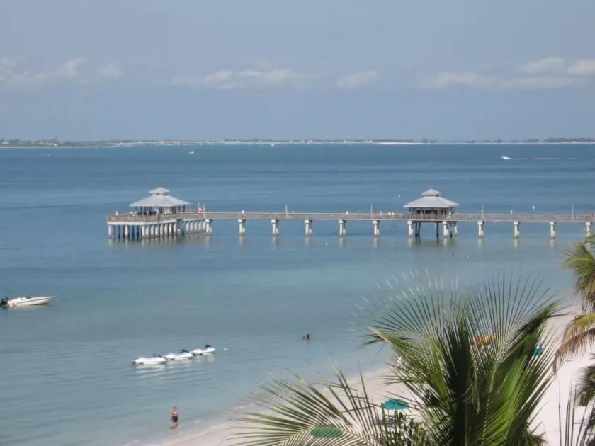 Fort Myers Beach pier project gets a new, earlier completion date ...