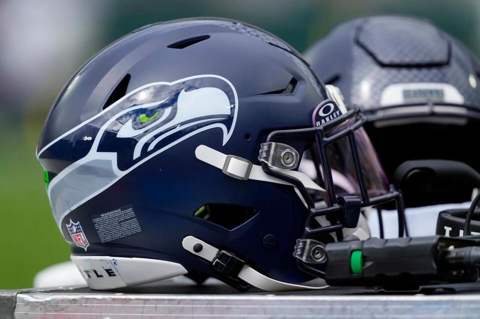 Seahawks Predicted To Select 6-INT CB in 2026 NFL Draft As Riq Woolen’s ...