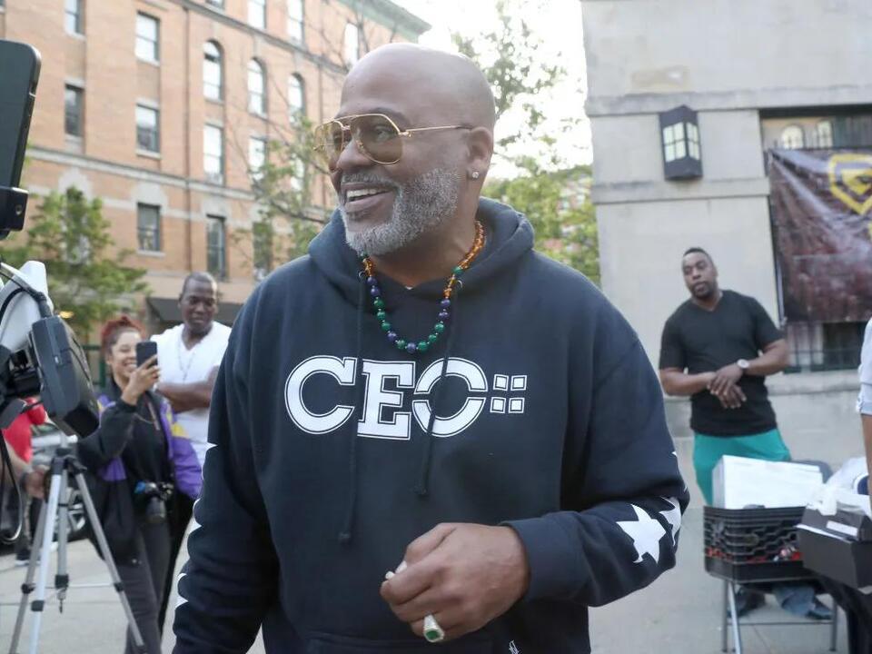 Dame Dash Shows Off Missing Teeth, Denies Diamond ‘Dentures’ After His ...