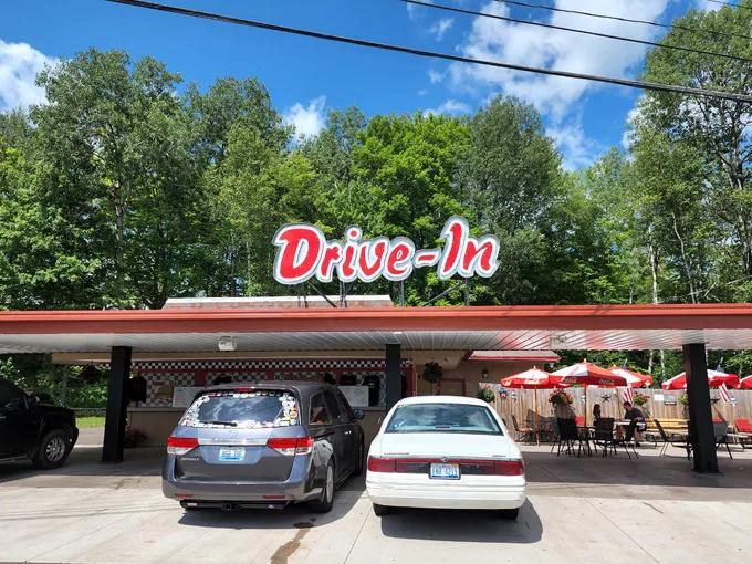 This Classic Drive-In Restaurant In Michigan Has The Best Homemade Root ...