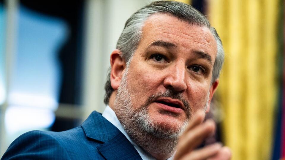Ted Cruz Hits Trump Admin’s ‘Guns Blazing’ Shooting Response - NewsBreak