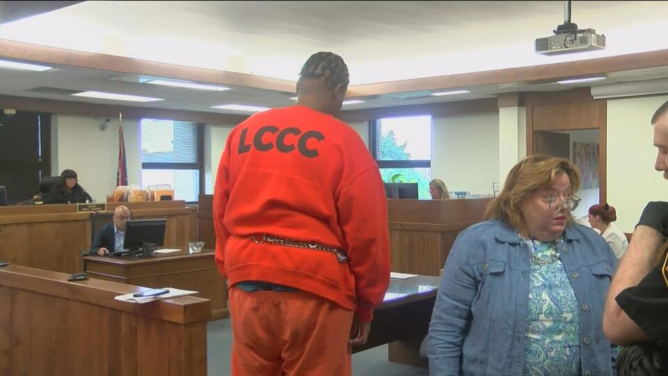 Woman sentenced to prison for causing crash that killed two in south Toledo - NewsBreak