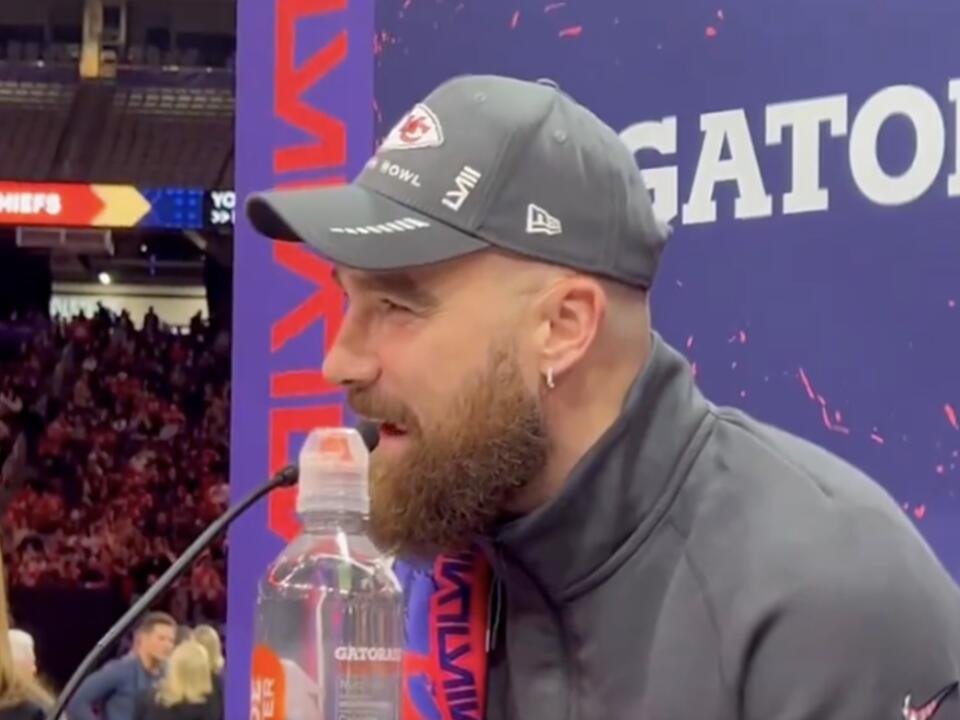 Travis Kelce Gives Blunt Response When Asked If He'll Propose to Taylor Swift