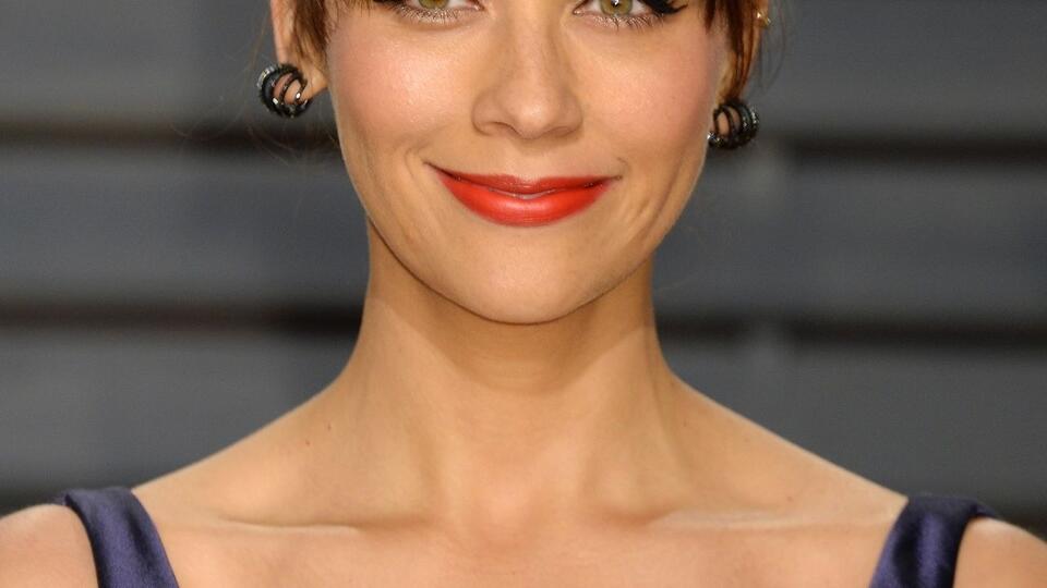 Actress Rashida Jones (daughter of Peggy 'Mod Squad' Lipton & music ...