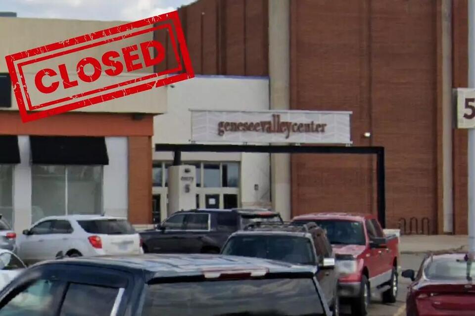 Genesee Valley Center In Flint Township Suddenly Closes its Doors ...