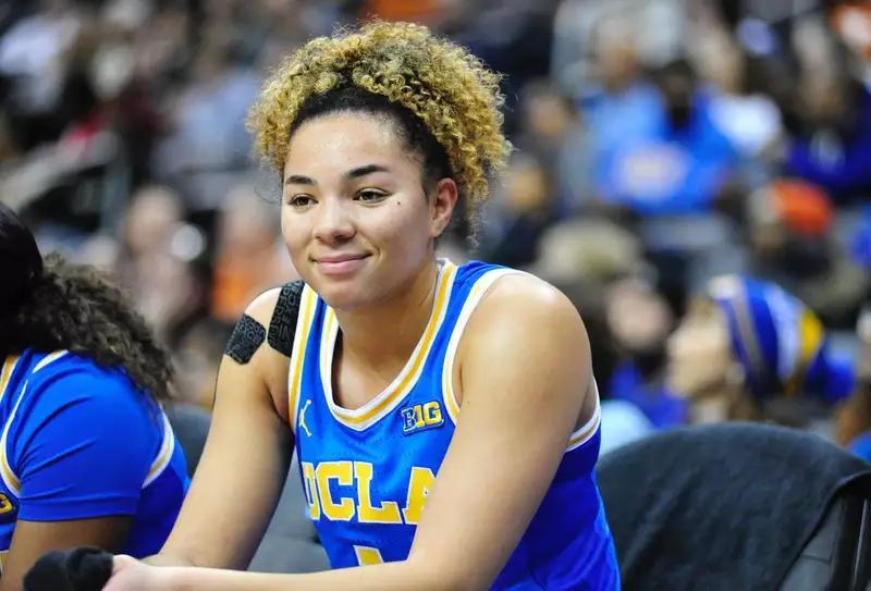 Who Are Kiki Rice’s Parents? All About John Rice and Andrea Rice ...