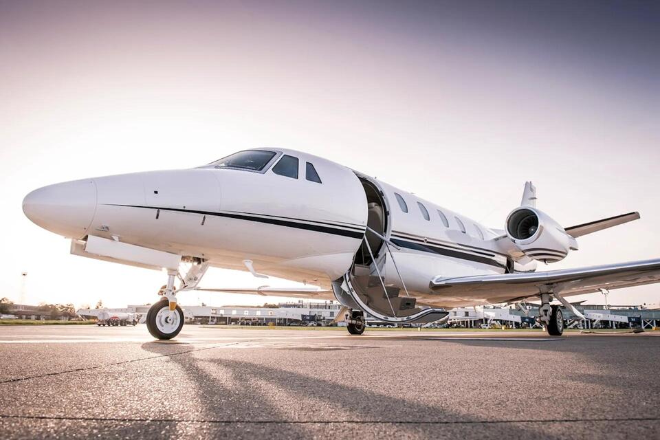 NASA administrator to offer free private jet joyrides to 'exceptional ...