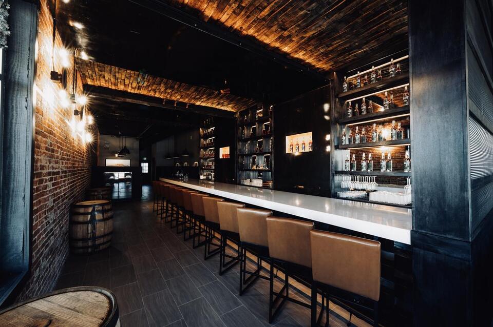 New Cocktail Lounge Elevates Windsor’s Nightlife Scene - NewsBreak