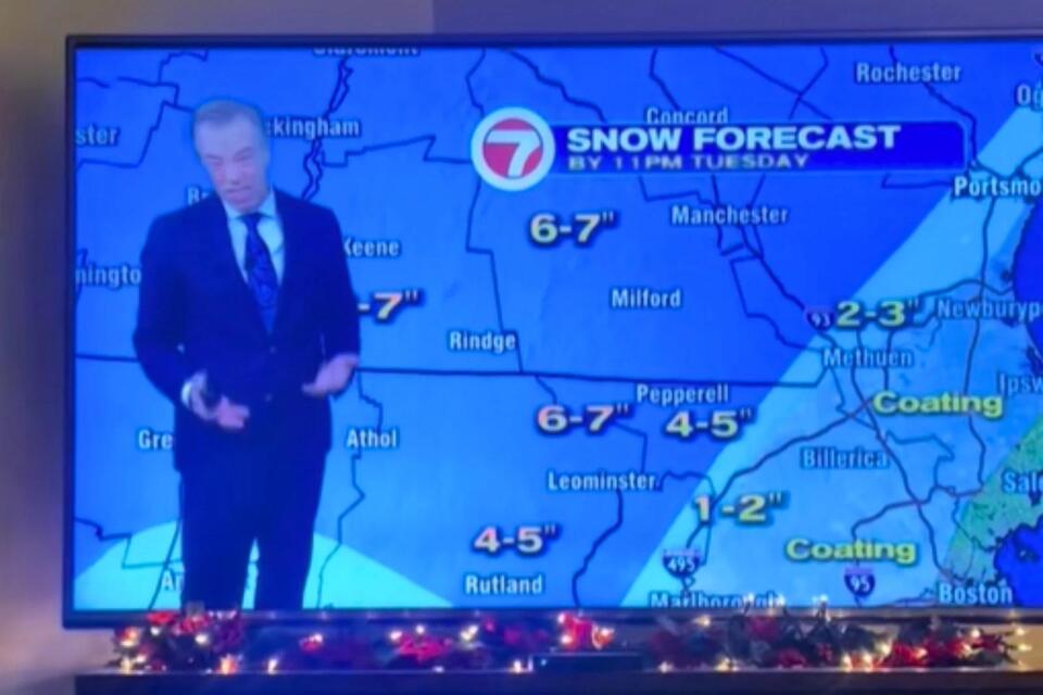 Viewers Lose It Over Jeremy Reiner’s "6-7" Reference - NewsBreak