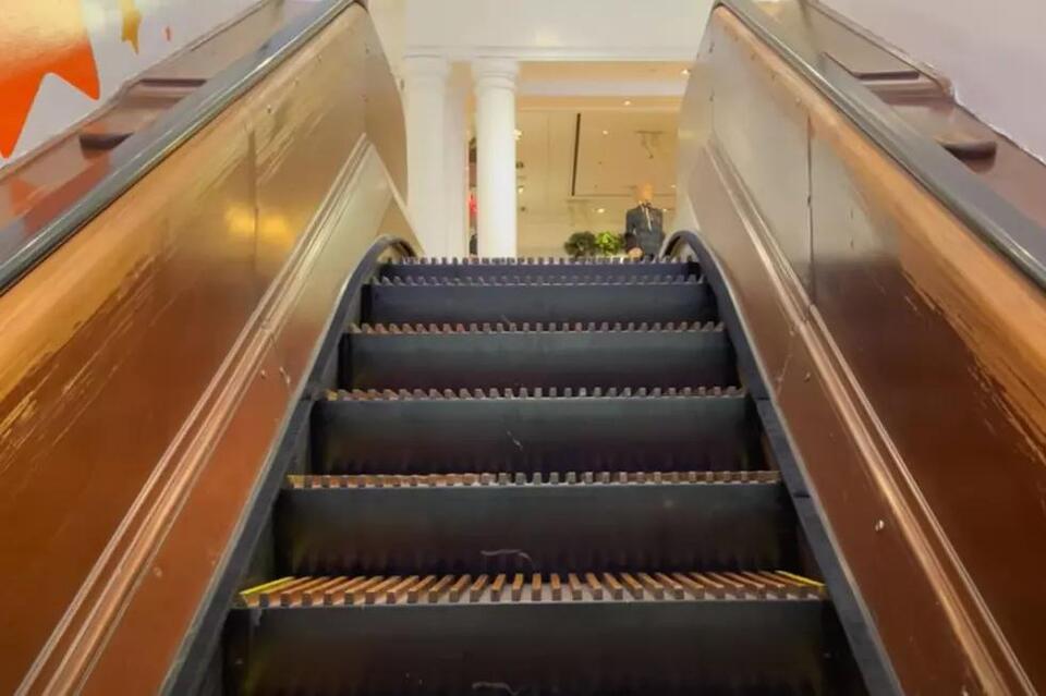 Step Back In Time With New York’s Last Wooden Escalator - NewsBreak