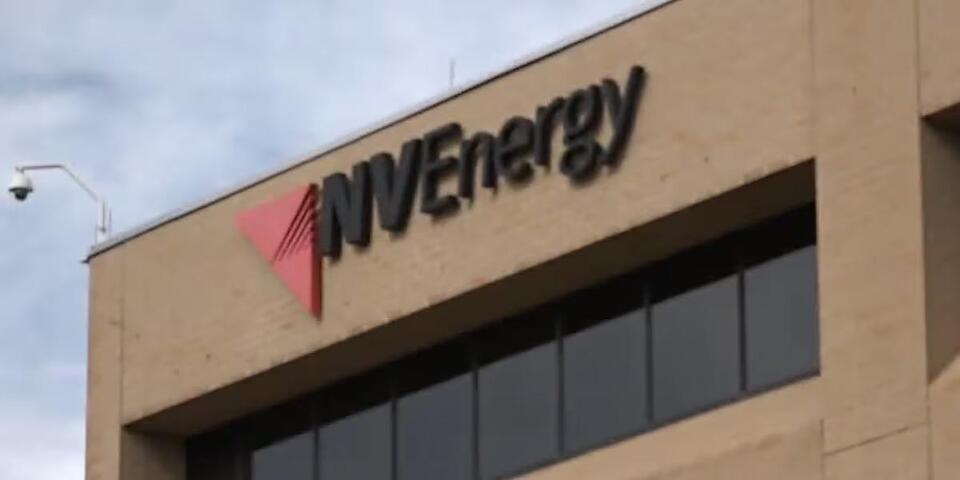 Equipment failure causes power outage on Boulder Highway - NewsBreak