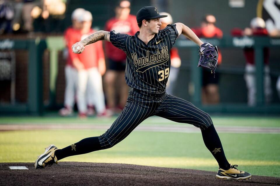 Pitcher Gets Instant Karma After Taunting Hitter - NewsBreak