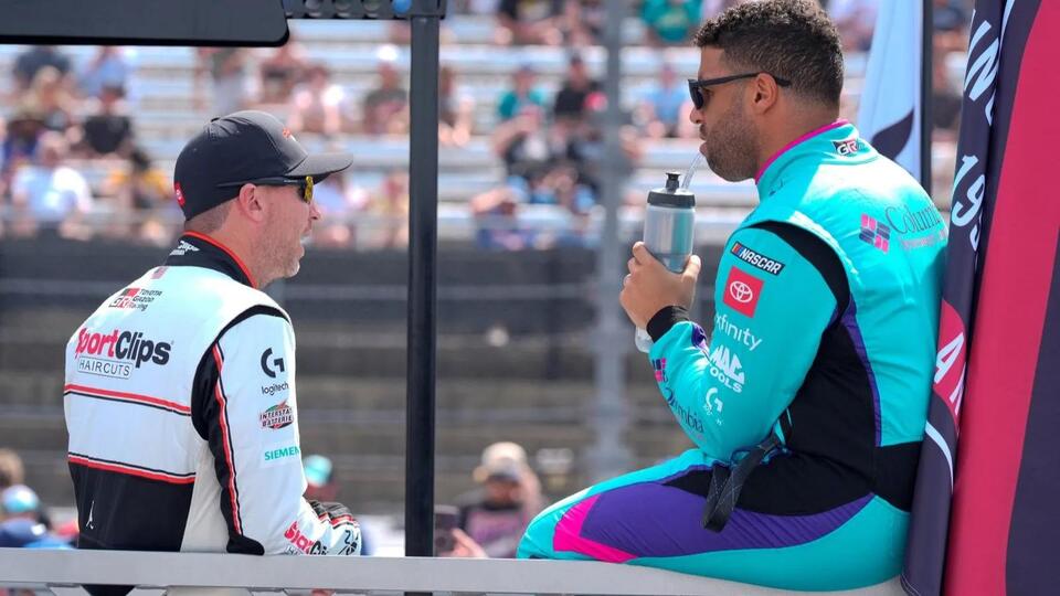 Denny Hamlin Explains Middle Finger Etiquette In NASCAR After Tense ...