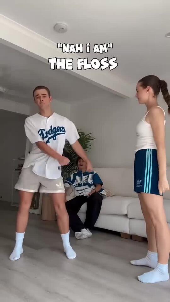 WHATS THE BEST EMOTE dance funny emote fortnite - NewsBreak