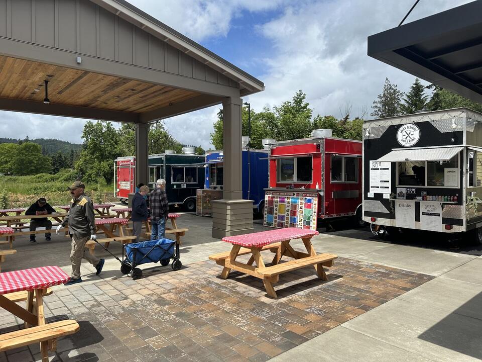 Newly opened food carts offer round-the-world cuisine in Scappoose
