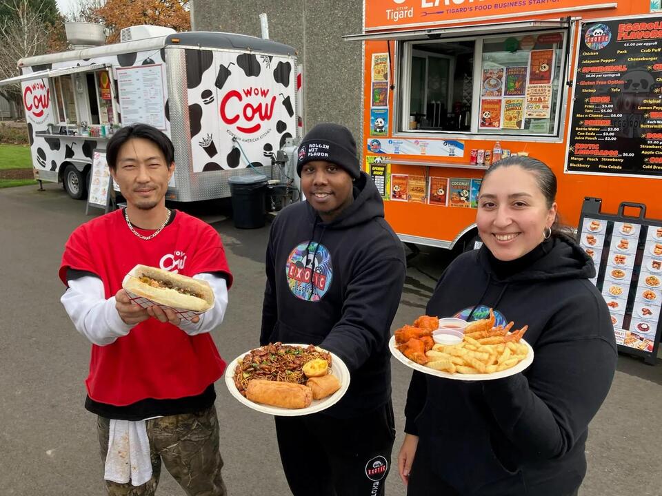 Tigard food carts Exotic Eggrollz, Wow Cow, Paradise Grindz to show ...