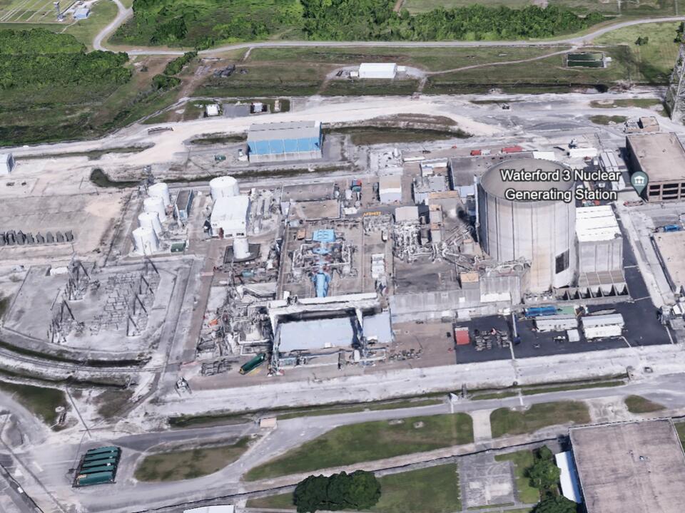 Transformer fires trigger emergency shutdown of Waterford 3 nuclear plant