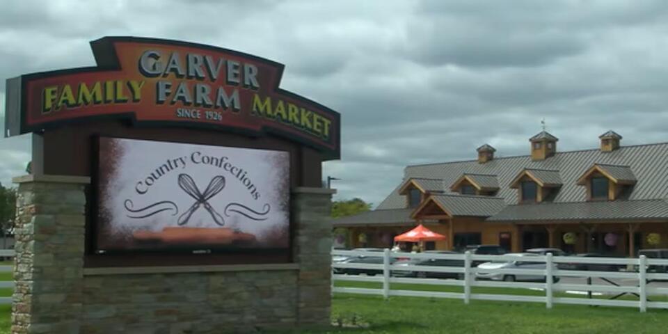 Garver Family Farm Market faces potential county shutdown over zoning ...