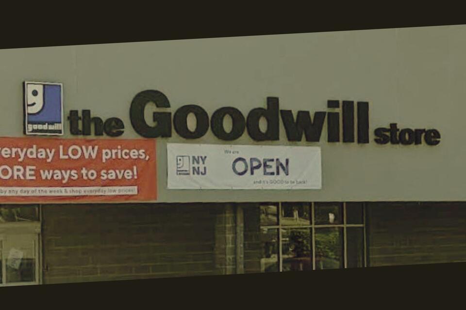 New Goodwill Store To Take Over Former Joann Fabrics - NewsBreak