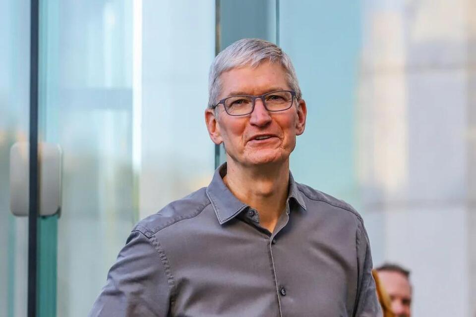 Tim Cook's Net Worth Revealed in 2025: Apple’s Steady Hand at the Helm ...