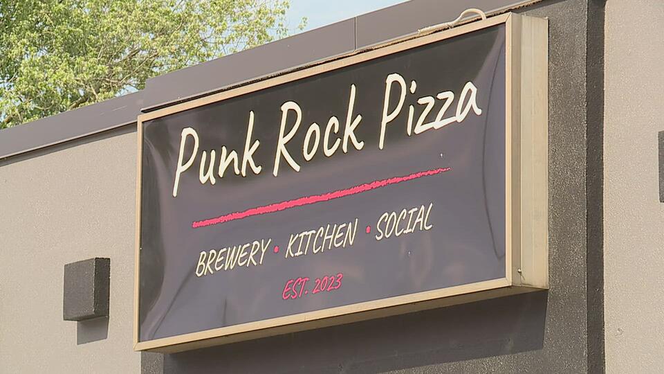 Punk Rock Pizza and Brewery opens in Silvis - NewsBreak