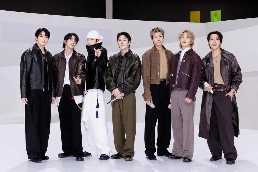 Watch: BTS Takes 4th Win For "SWIM" On "Inkigayo"; Performances By ITZY ...