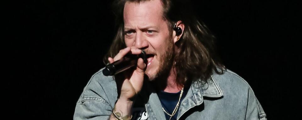 “We Can’t Do Toby Like This”: Tyler Hubbard Has “Red Solo Cup” Lyric ...