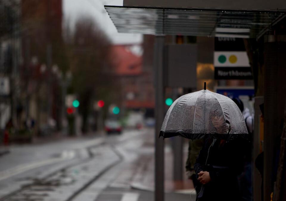 Rain returns to Portland on Tuesday with gusty winds, heavy mountain ...