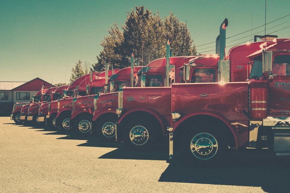 Why States Are Targeting Diesel Trucks in 2025 - NewsBreak
