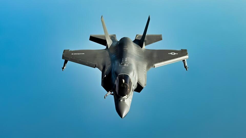 America’s F-35 Stealth Fighter Simply Summed Up In Just 1 Word - NewsBreak
