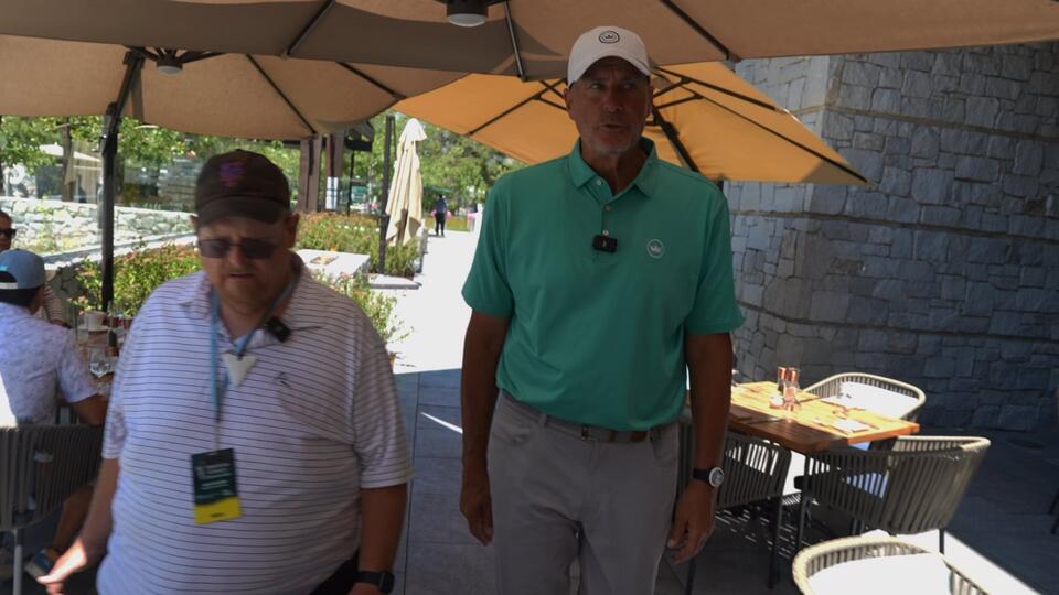 OnlyFans Model Ash Kaashh Is Going Viral For Vacationing With Packers ...