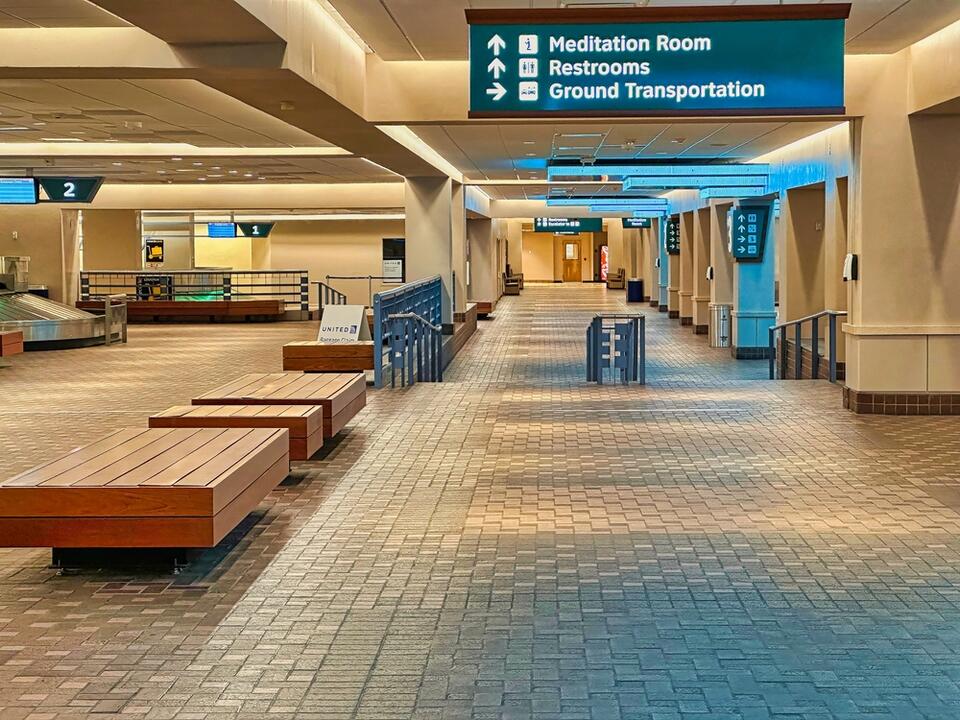 This New Mexico Airport Has 900 Model Planes and a Free Pass to Explore ...