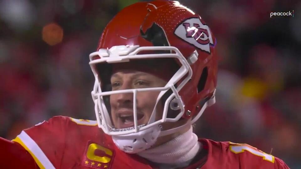 Patrick Mahomes Speaks On Breaking His Helmet For the First Time Ever ...