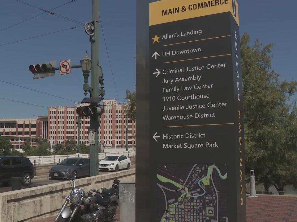 Poop problem in downtown Houston | Residents tired of human waste in public