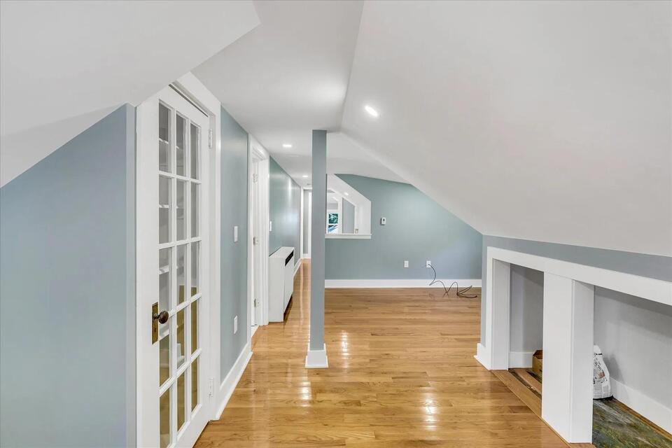 Cape Cod House Hunt: Falmouth house for sale is near Main Street ...